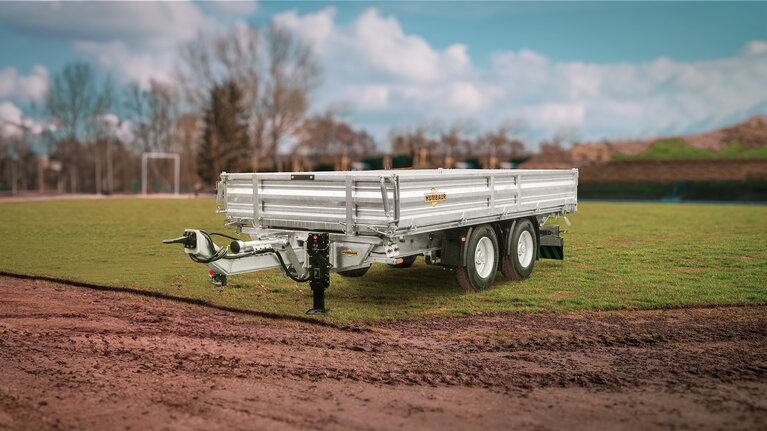 Humbaur | The tandem three-way tipper HTK 14t from Humbaur
